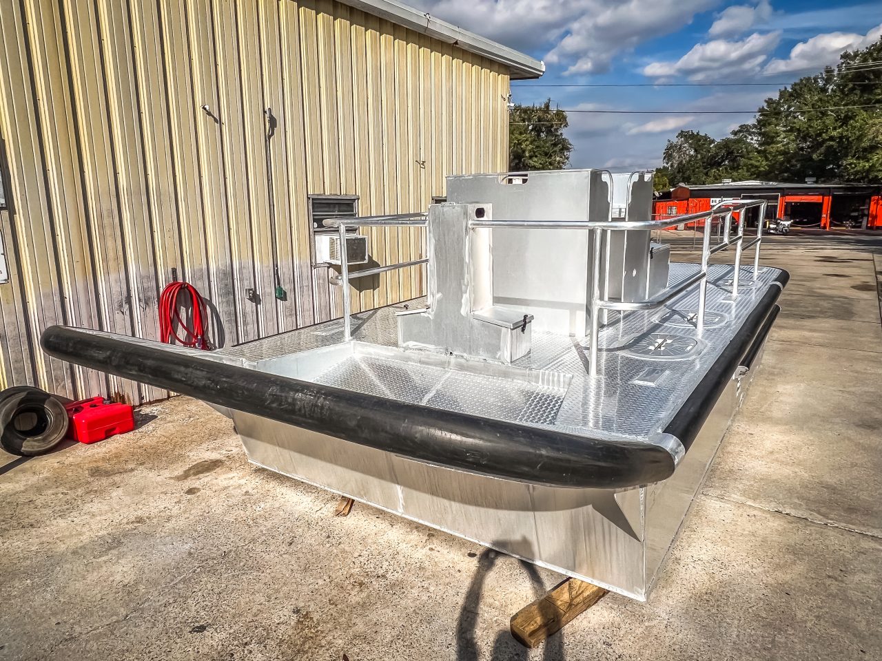 BARGES | Custom Aluminum Works