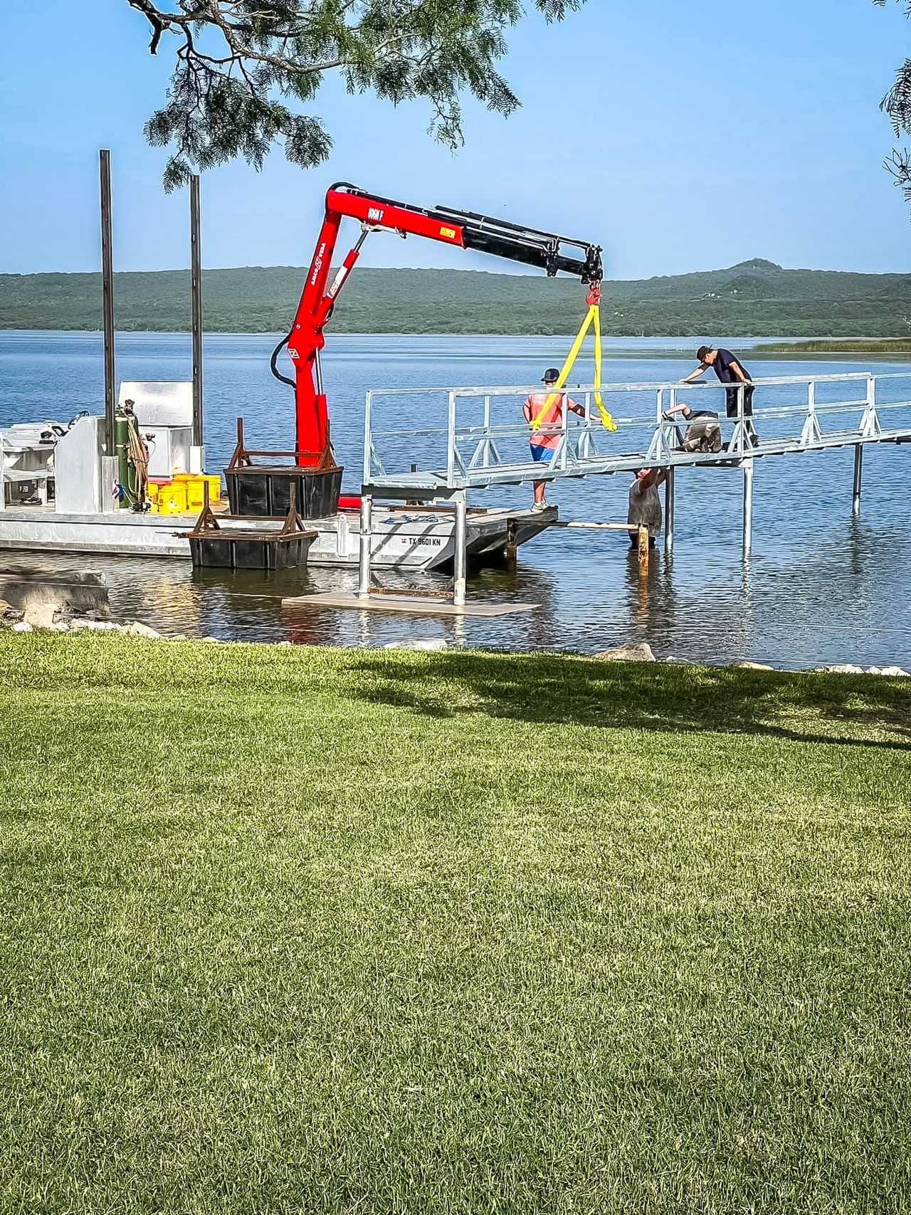 BARGES | Custom Aluminum Works